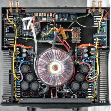 HEGEL H300 - Wzmacniacze stereo | Testy w Audio.com.pl