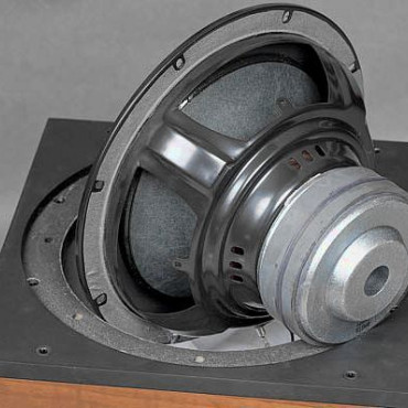 BOWERS & WILKINS ASW610 - Subwoofery | Testy w Audio.com.pl